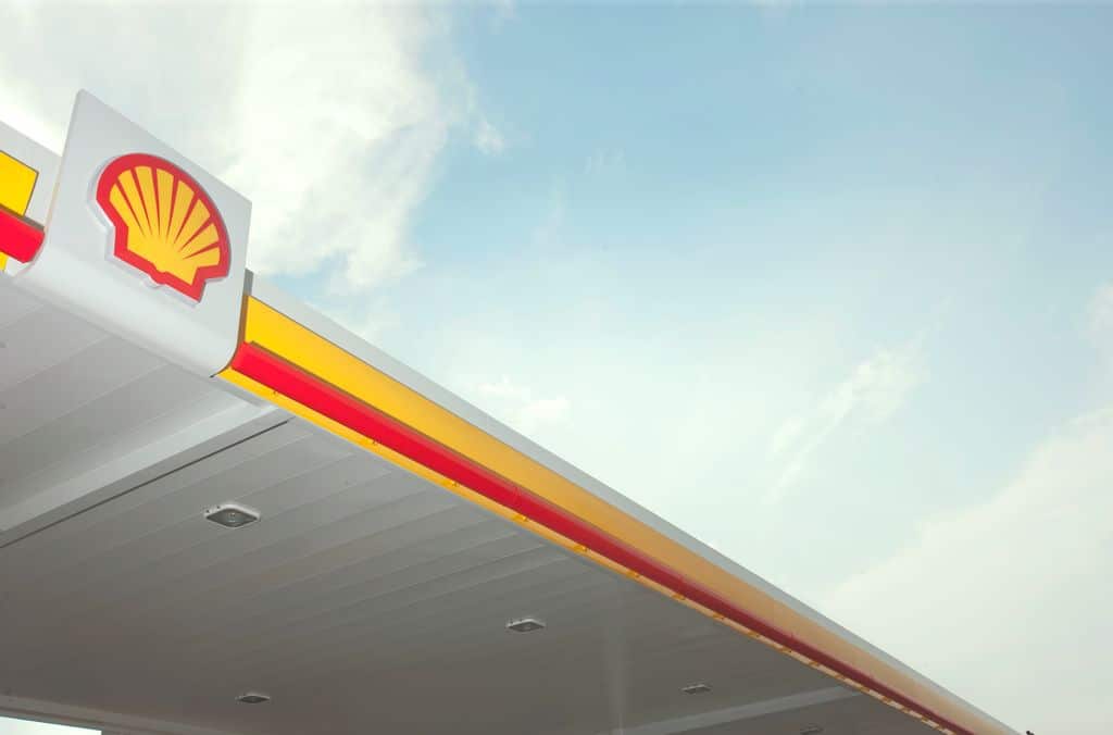 Shell sets out net-zero strategy “in step with society” - Energy ...