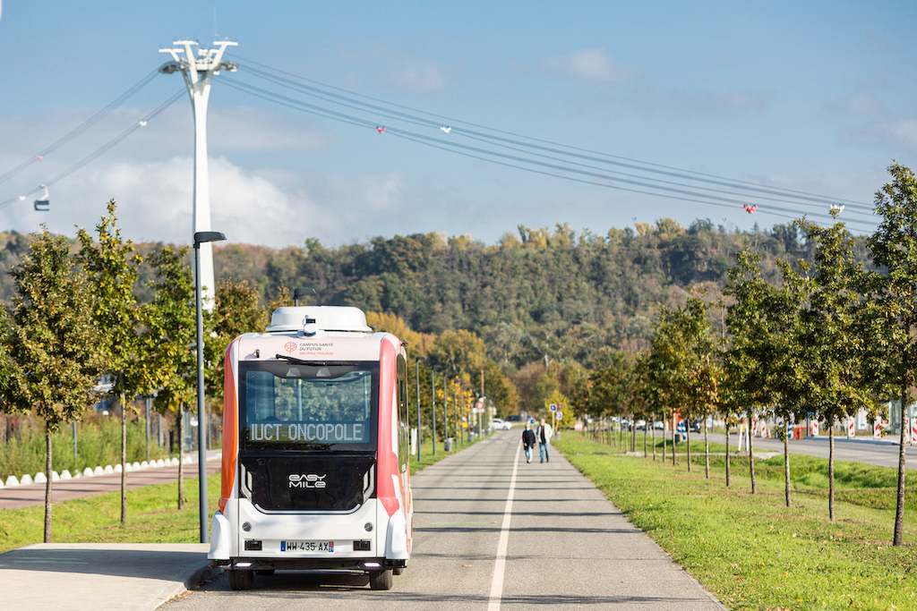 French autonomous shuttles now running without on-board supervisor ...