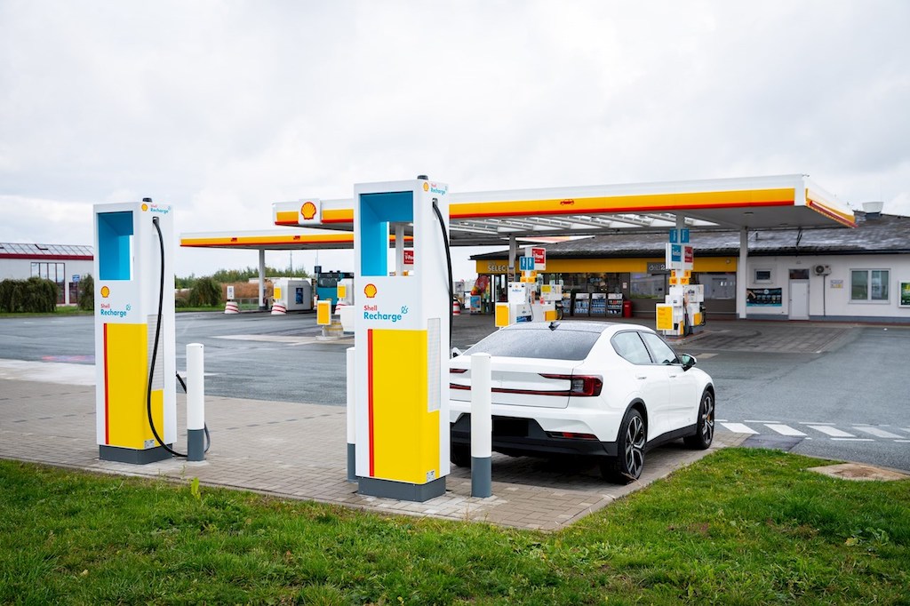 ABB E-mobility supports Shell’s global EV charging network ambitions ...
