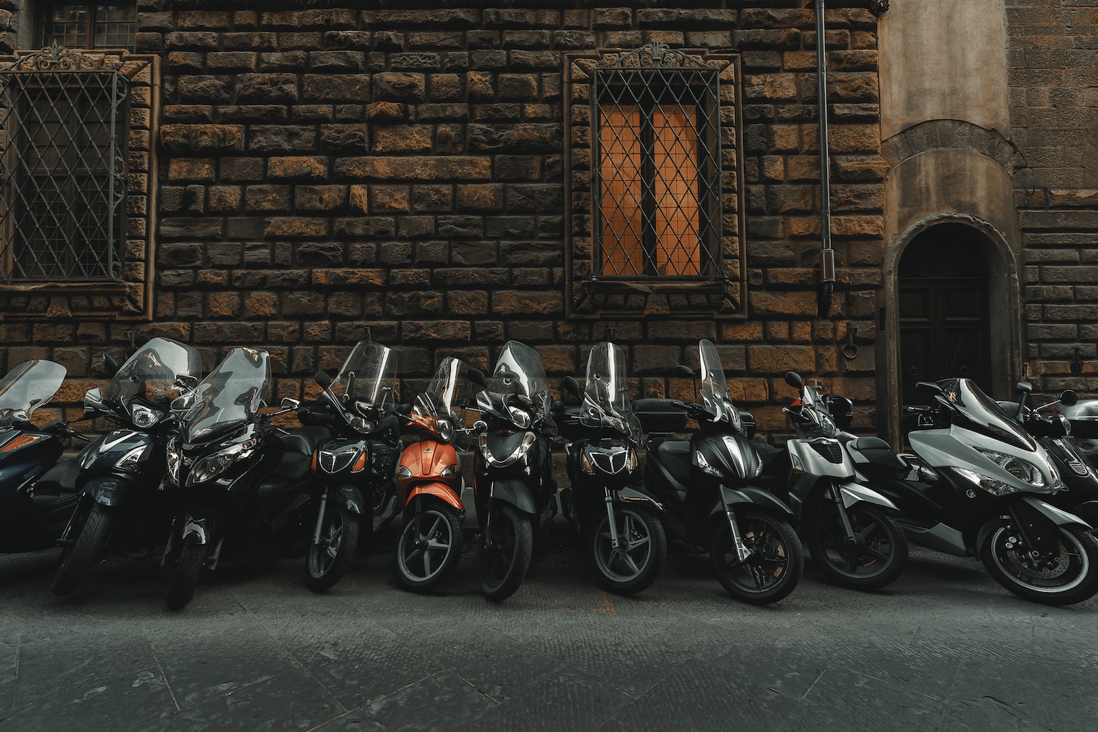 One out of three motorcycle riders use ‘moto-sharing’ to move around ...