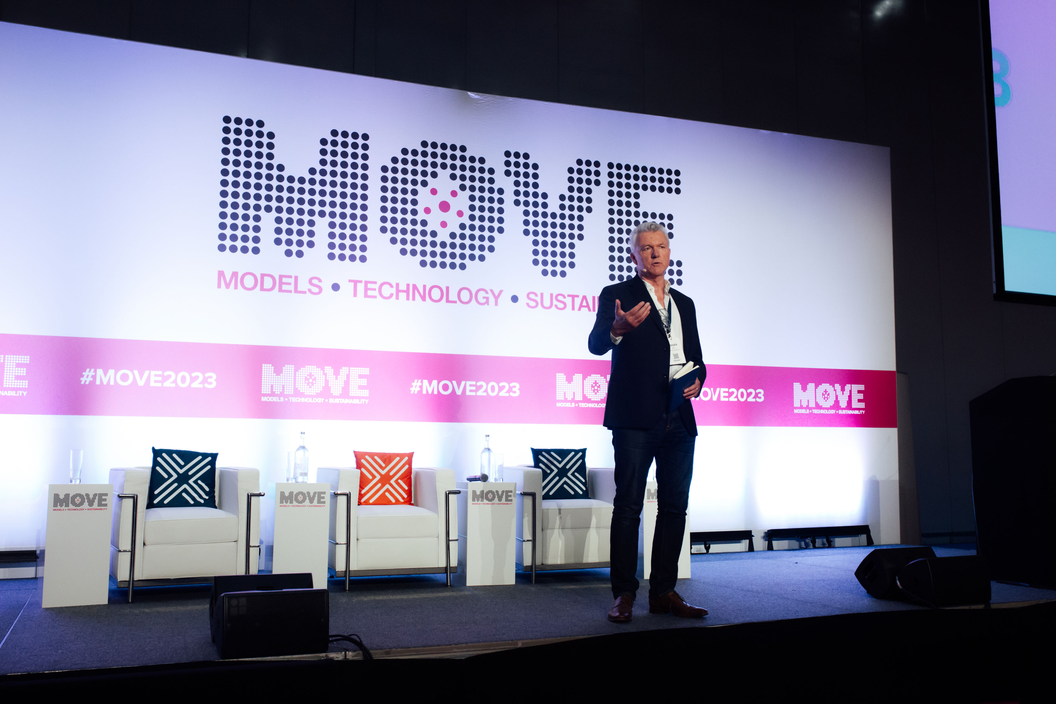 This is where to meet and learn from world mobility experts - Autos ...