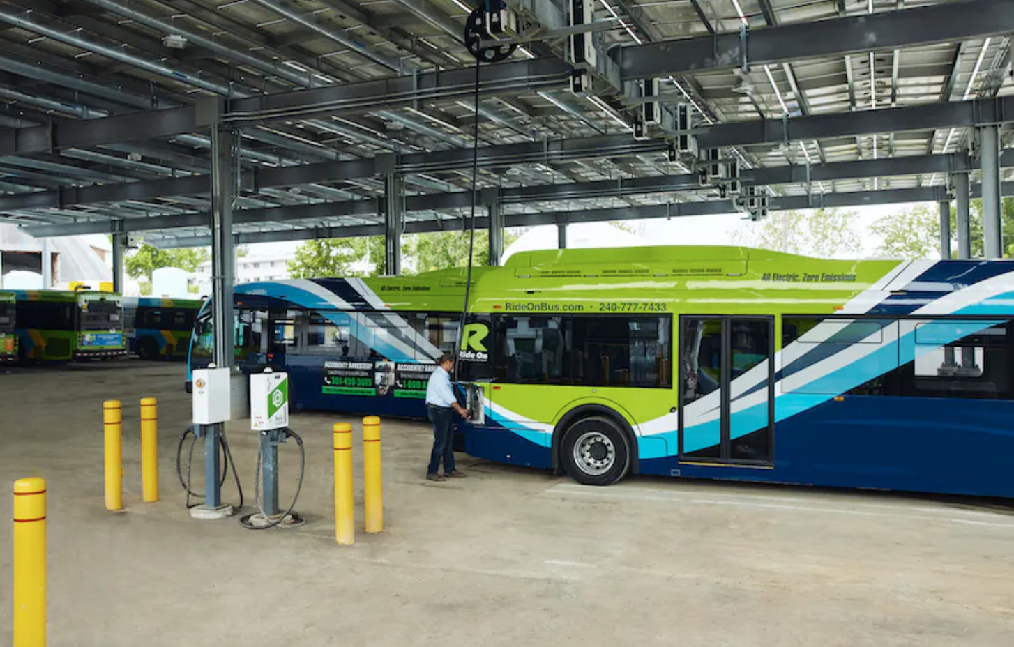 Montgomery County launches Smart Energy Bus Depot microgrid - Autos ...